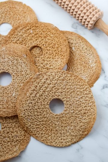 Easy Sourdough Rye Crispbread (Knäckebröd) - True North Kitchen