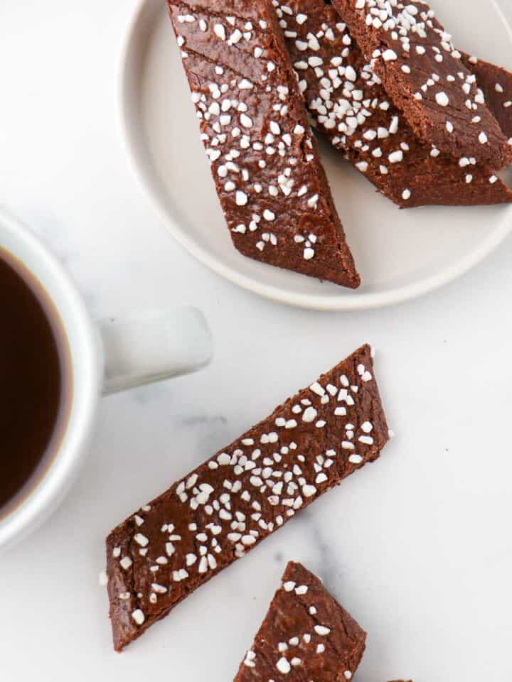 Swedish Ginger Cookies (Pepparkakor) - True North Kitchen