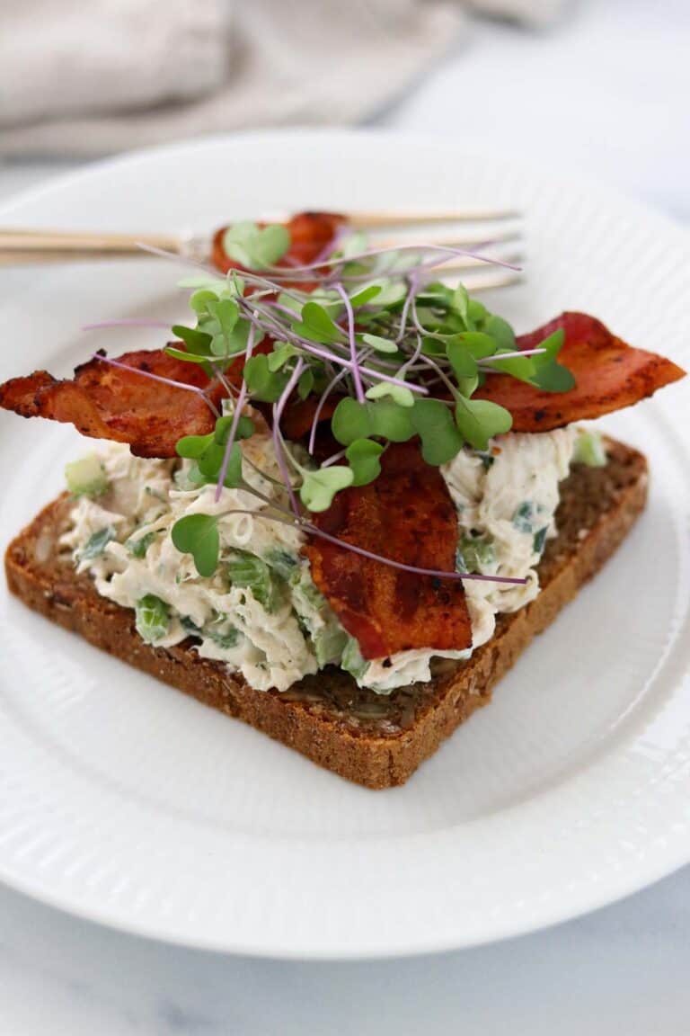 Chicken Salad Open Faced Sandwiches (Hønsesalat Smørrebrød) - True ...