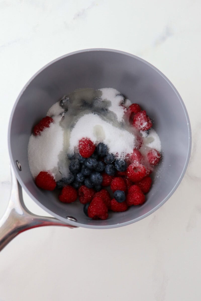 Swedish Queen's Jam (Blueberry Raspberry Jam) - Easy Refrigerator ...