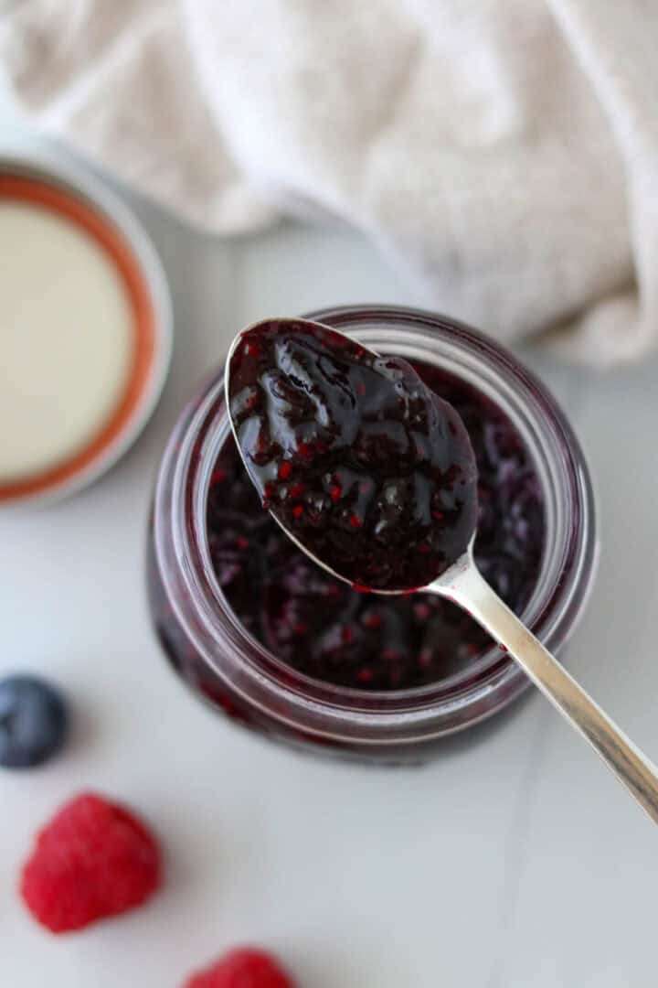 Swedish Queen's Jam (Blueberry Raspberry Jam) - Easy Refrigerator ...